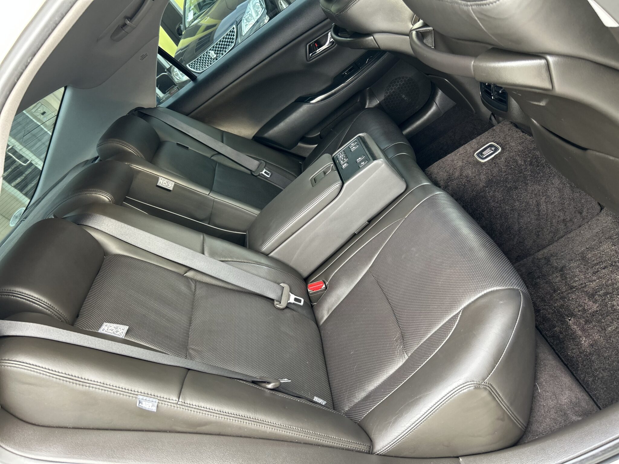 Toyota Crown Athlete GRS204 G Pack - JDM MotorWorks